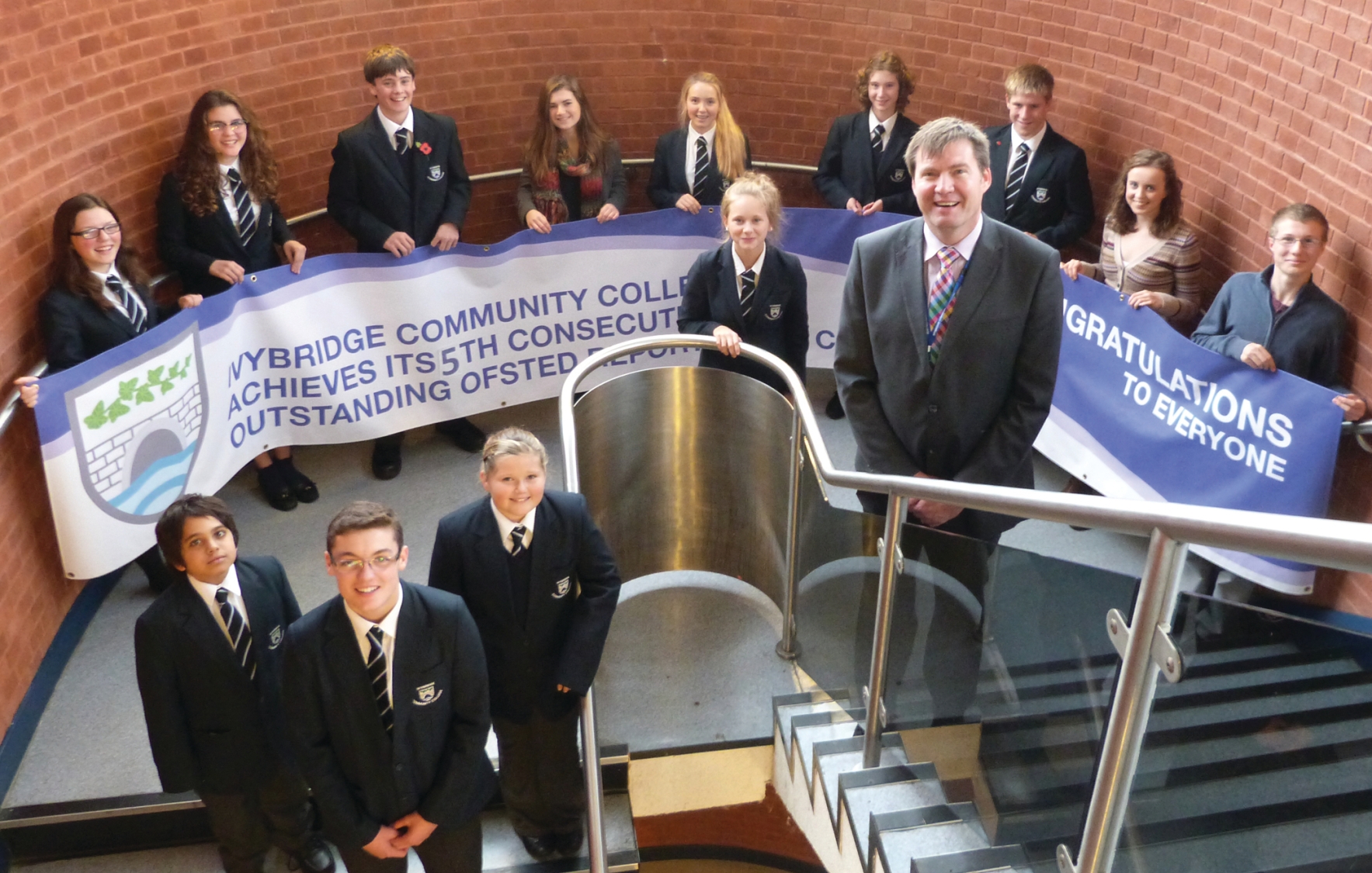 Ivybridge Community College celebrates ‘outstanding’ Ofsted status ...