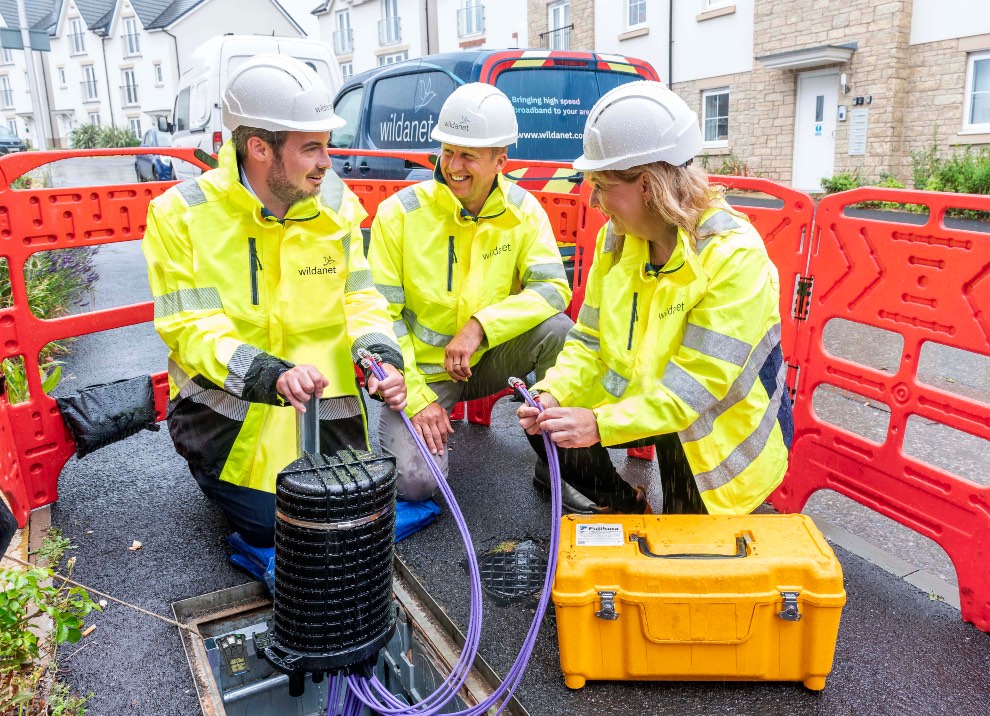 East Devon MP meets Wildanet in campaign for better broadband as the ...